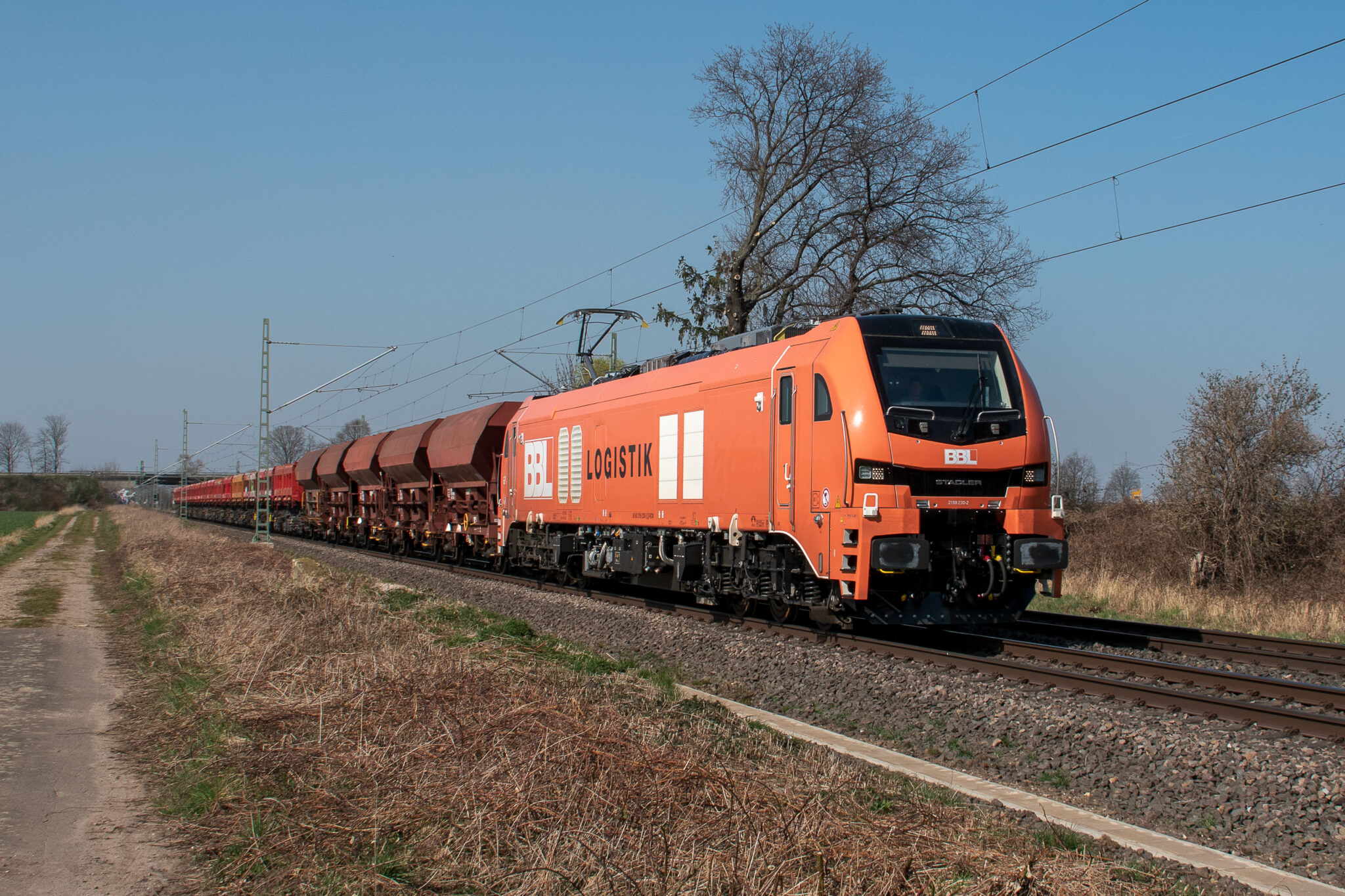 Euro9000 Hybrid Multi-System Locomotive - European Loc Pool